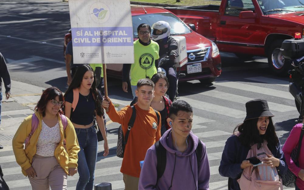 Con Catrinas y Catrines, Preparatoria 2 exige respeto a la autonomía universitaria | Escuela ...